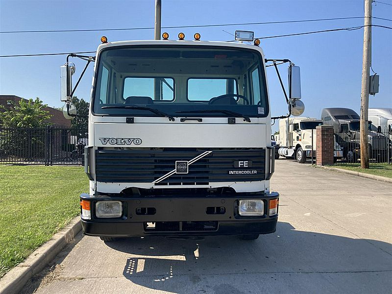 1997 Volvo FE42 (For Sale) | Day Cab | #VR476365