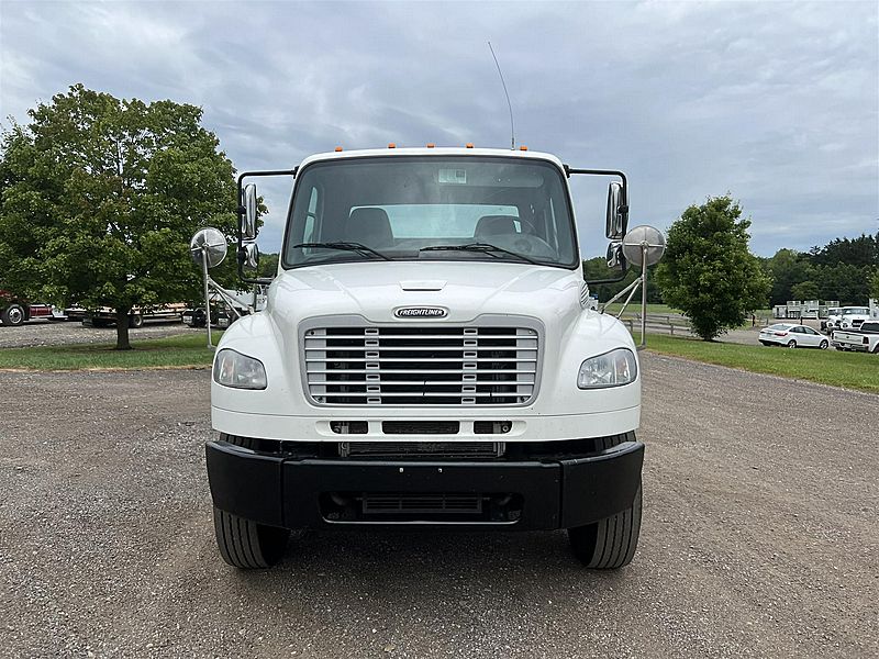 2018 Freightliner M2 (For Sale) | Cab & Chassis | #9149