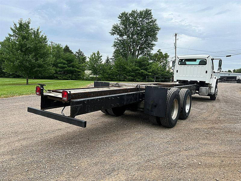 2018 Freightliner M2 (For Sale) | Cab & Chassis | #9149