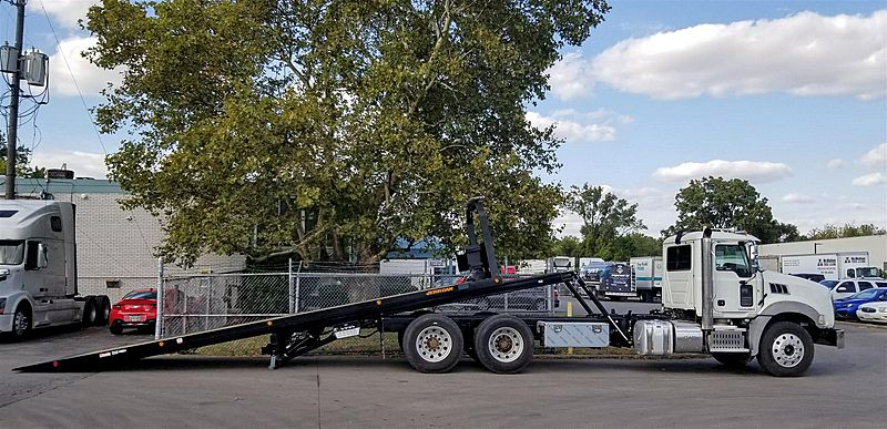 2015 Mack GRANITE GU813 For Sale | Rollback | #A321B