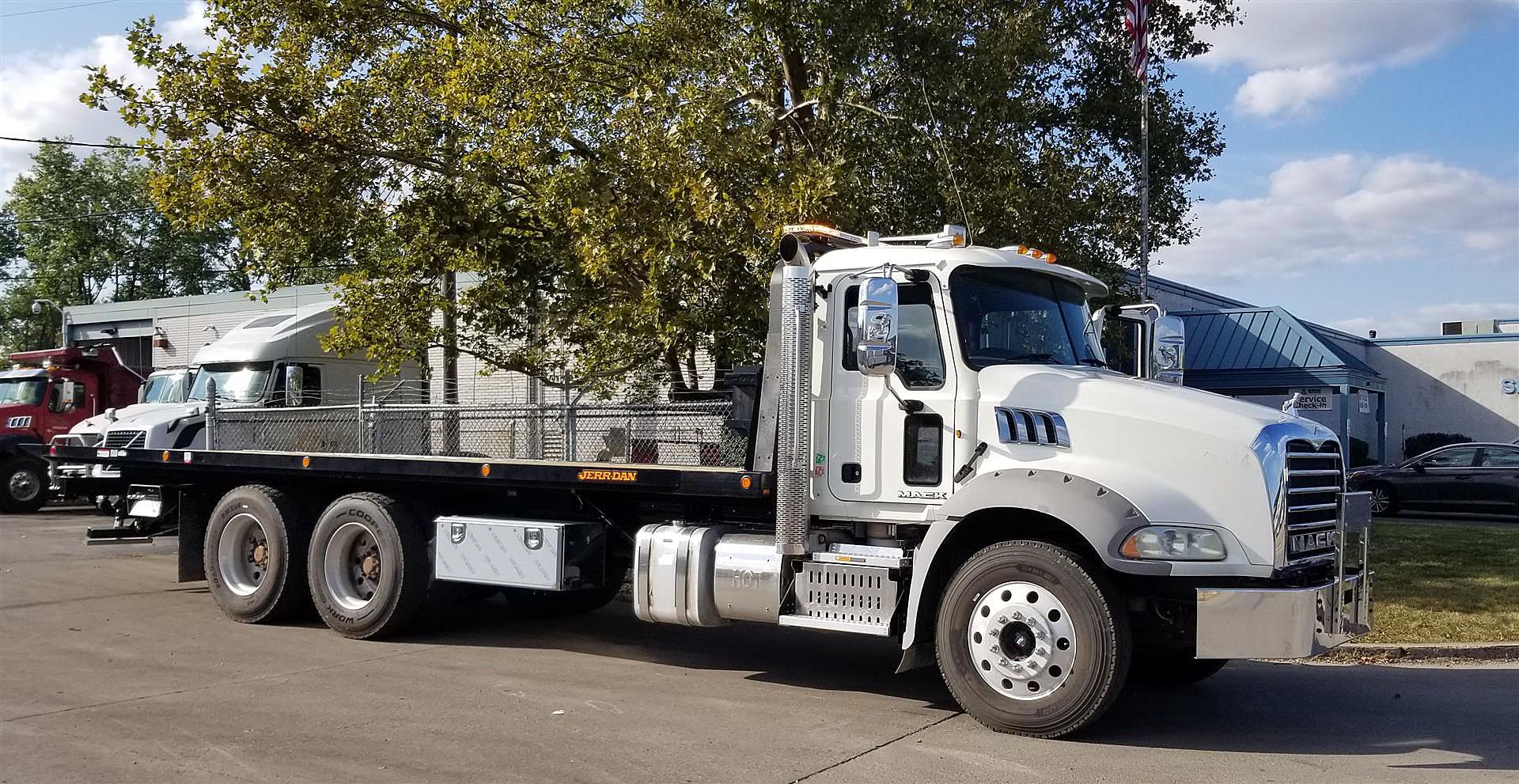2015 Mack GRANITE GU813 For Sale | Rollback | #A321B