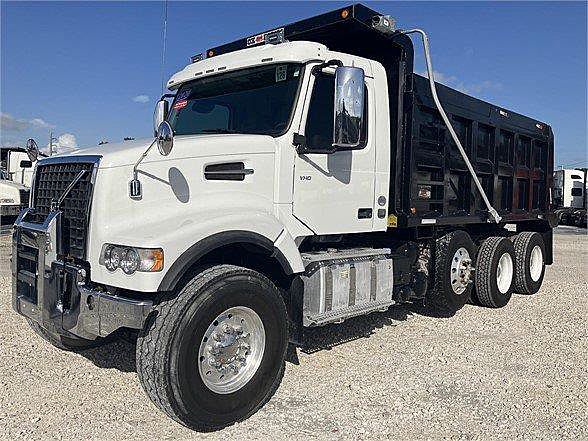 2016 Mack Granite GU713 (For Sale) | Day Cab | #10MU027227