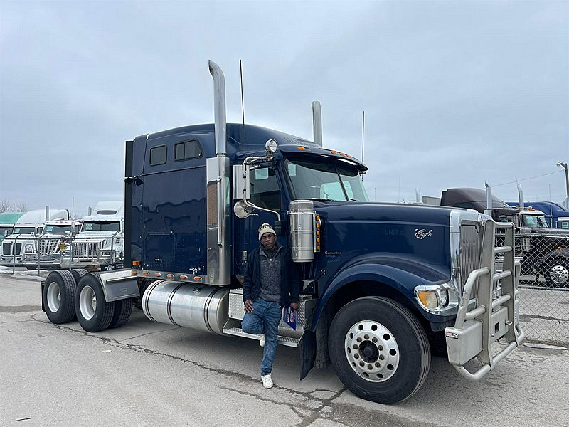 2007 International 9900i (For Sale) | 72" Sleeper | #7074544