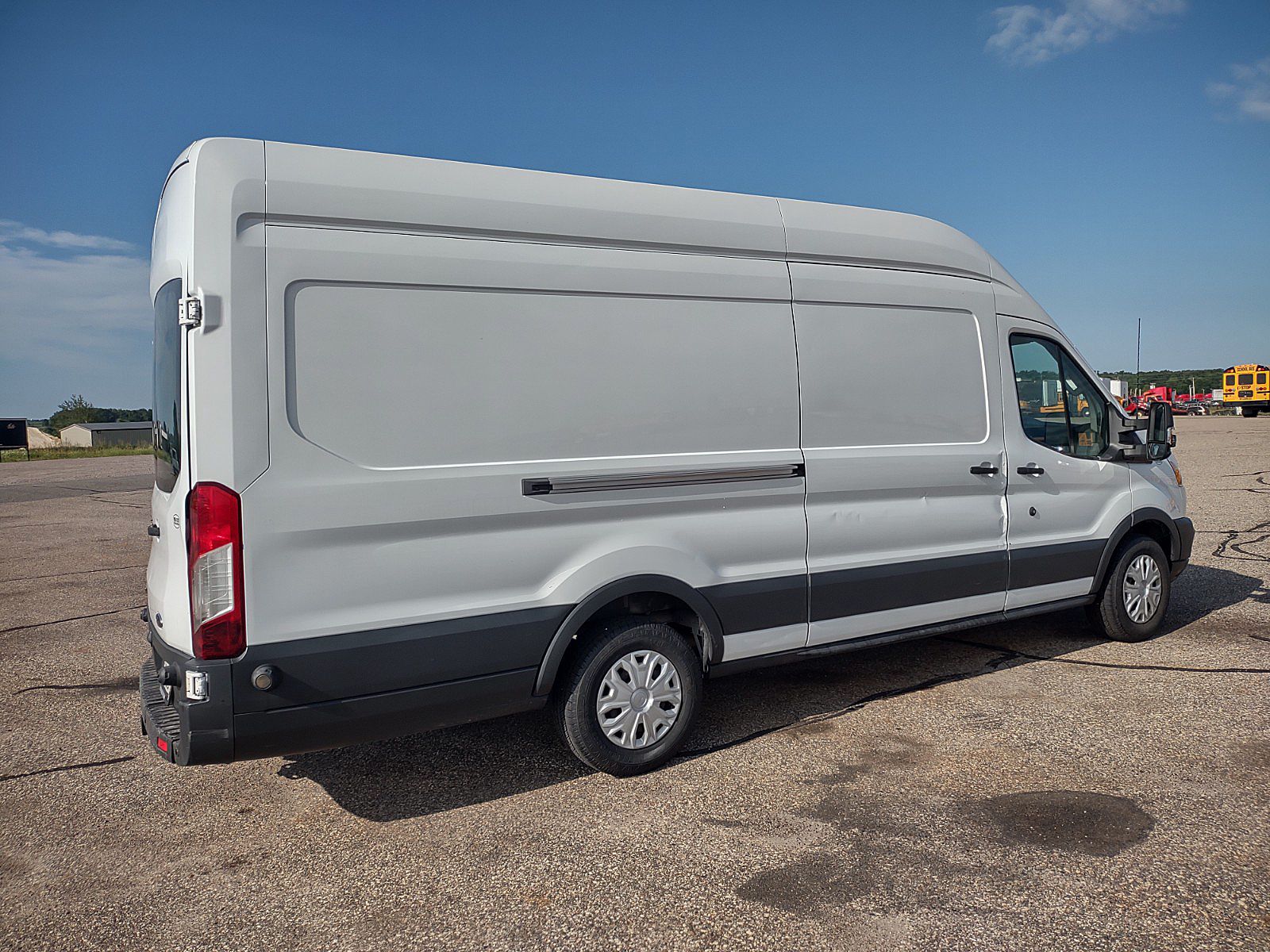 2017 Ford TRANSIT For Sale | 14' Box | #601B-22