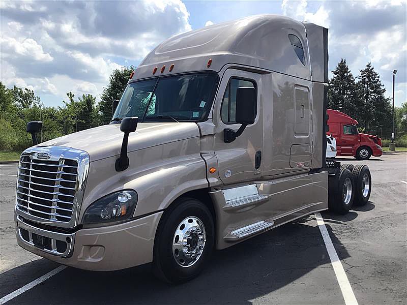 2016 Freightliner CASCADIA EVOLUTION For Sale | 72" Sleeper | #255473