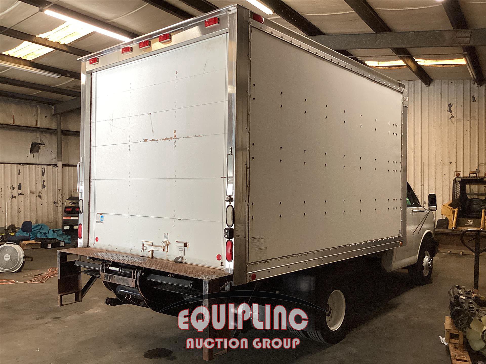 2004 GMC 3500 12 FT BOX TRUCK For Sale | 12' Box | #EH186470