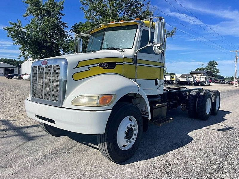 2011 Peterbilt 348 For Sale | Cab & Chassis | #7575