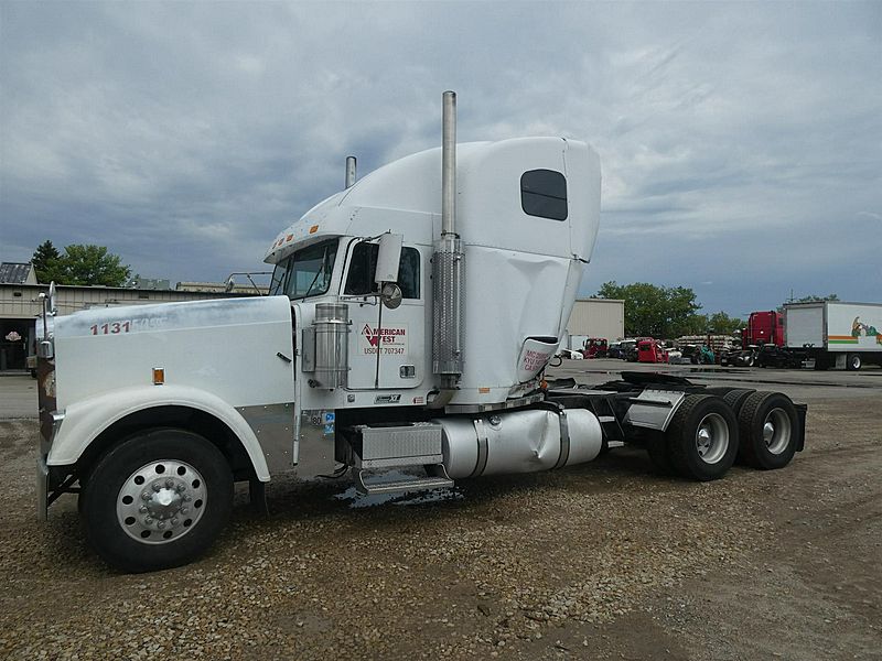 2002 Freightliner Classic XL For Sale | condo Sleeper | #10025