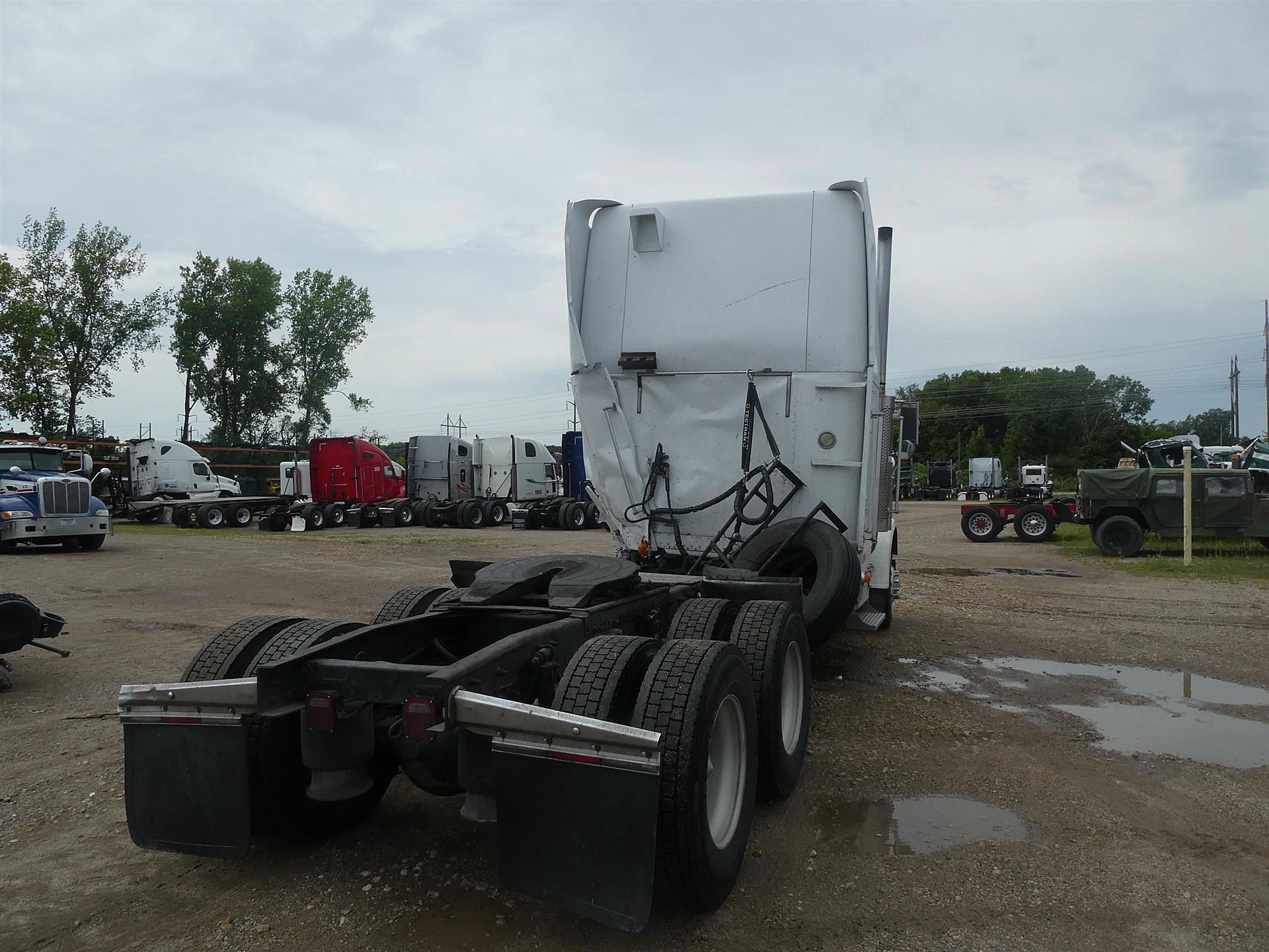 2002 Freightliner Classic XL For Sale | condo Sleeper | #10025