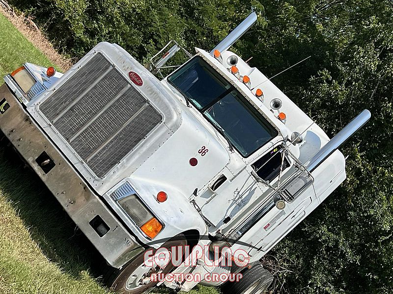 1992 Peterbilt 377 For Sale | Single Bunk Sleeper | #TK321036
