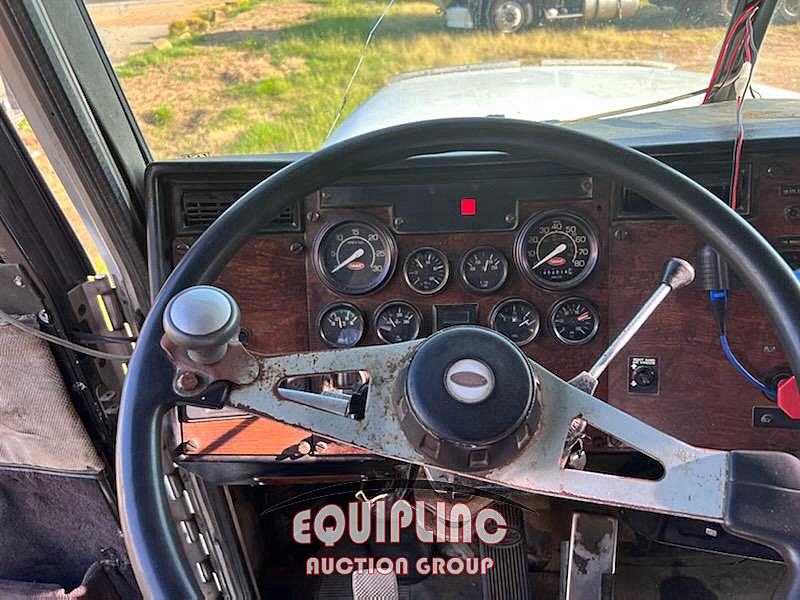 1992 Peterbilt 377 For Sale | Single Bunk Sleeper | #TK321036