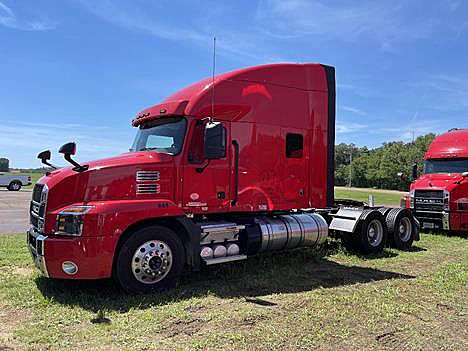 2020 Mack ANTHEM (For Sale) | 70" Sleeper | #255684