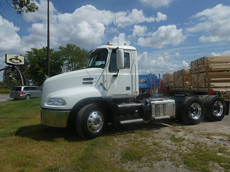 2016 Mack CXU613 (For Sale) | Day Cab | #10030
