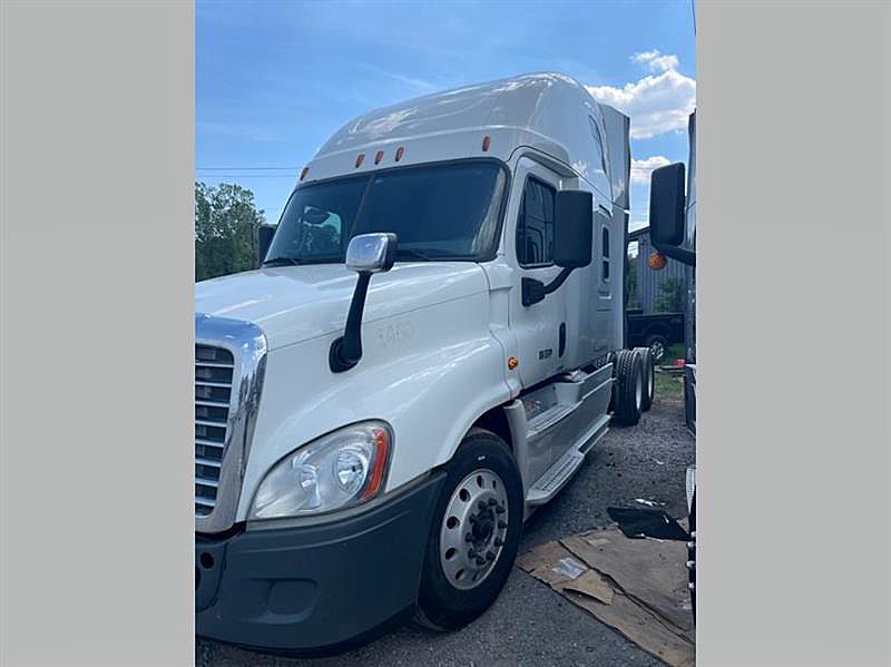 2014 Freightliner CASCADIA EVOLUTION (For Sale) | 72" Sleeper | #255731