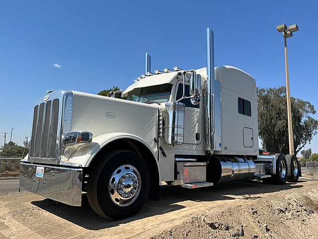 2022 Peterbilt 389 (For Sale) | 70" Sleeper | #U787845