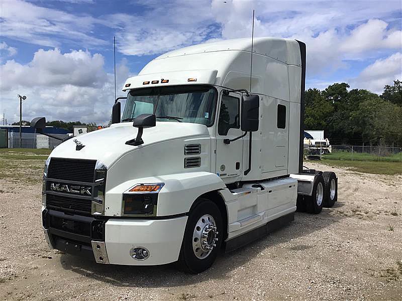 2019 Mack ANTHEM (For Sale) | 70" Sleeper | #255905