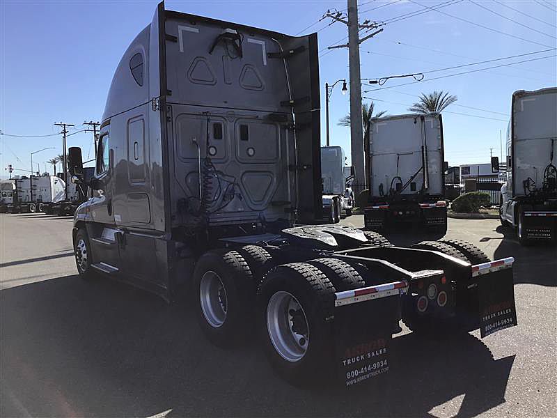 2017 Freightliner CASCADIA EVOLUTION For Sale | 72" Sleeper | #255860