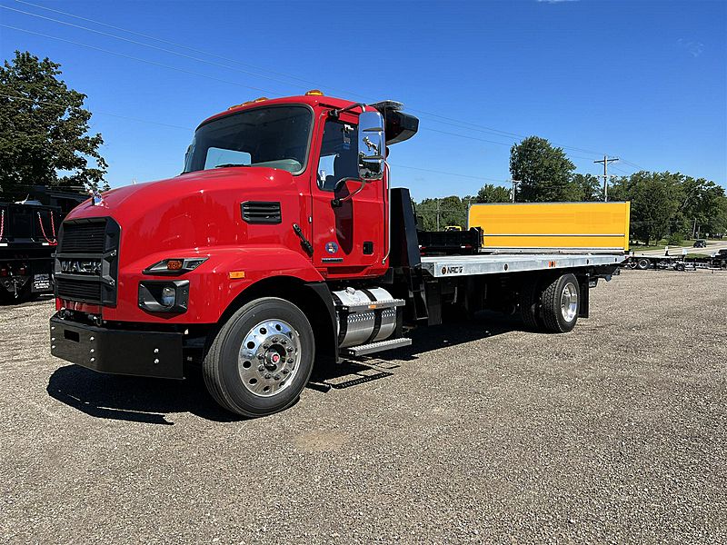 2023 Mack MD642 (For Sale) | Rollback | Non CDL | #9189