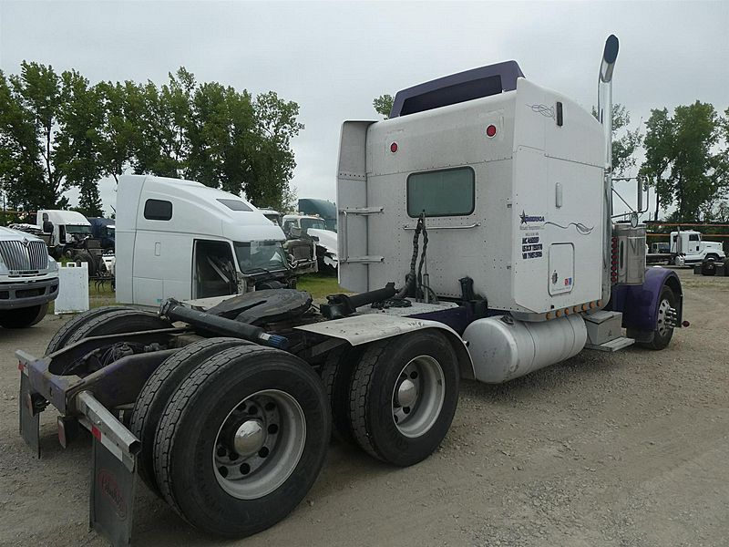 2000 Peterbilt 379 For Sale | Day Cab | #10033