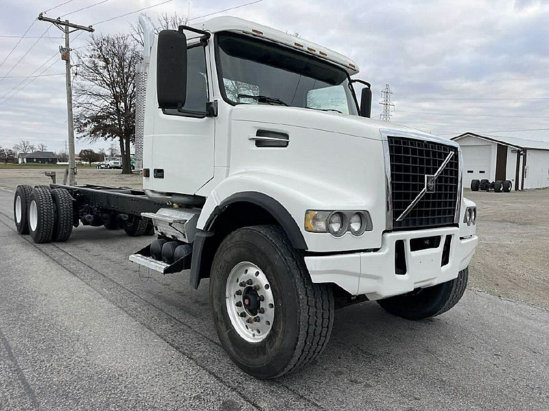 2002 Volvo VHD For Sale | Cab & Chassis | #7599