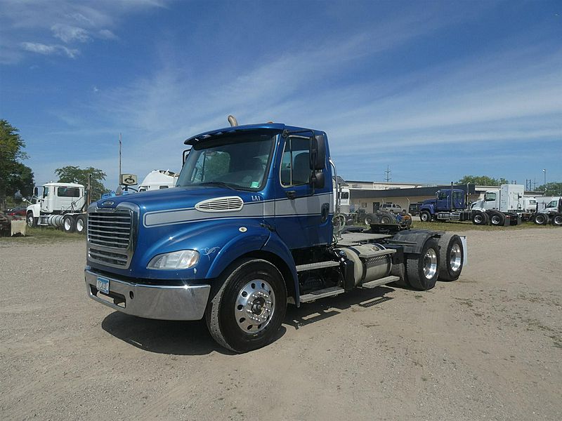 2014 Freightliner M2 112 (For Sale) | Day Cab | #10036