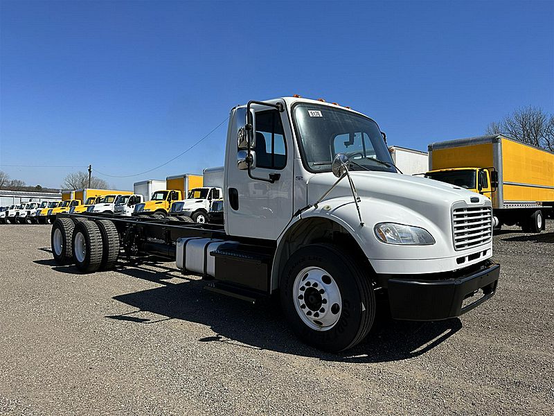 2015 Freightliner M2 (For Sale) | Cab & Chassis | #9176