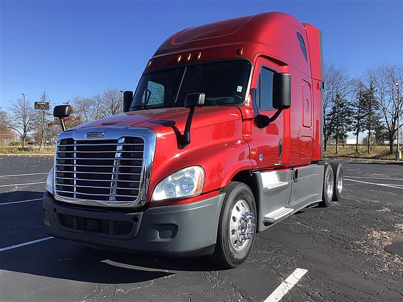 2017 Freightliner CASCADIA EVOLUTION For Sale | 72" Sleeper | #256088