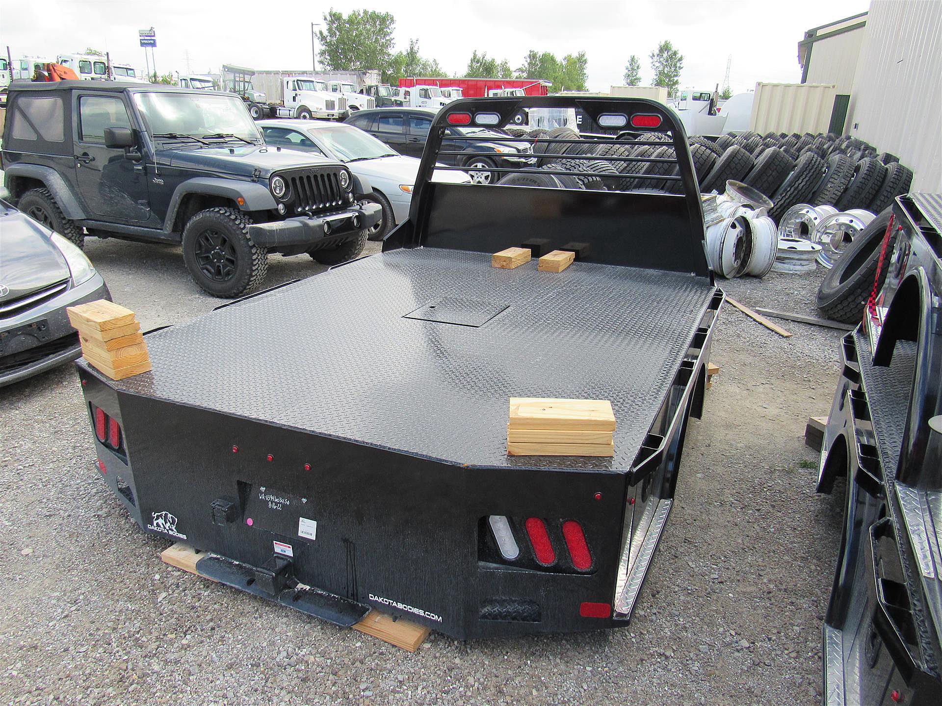 2023 DAKOTA BODIES WARRIOR SKIRTED FLATBED For Sale | Flatbed | #KC00358572