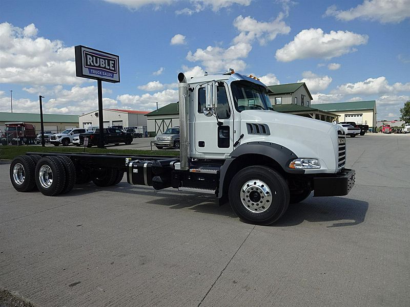 2023 Mack Granite GR64B (For Sale) | Cab & Chassis | #PM037762