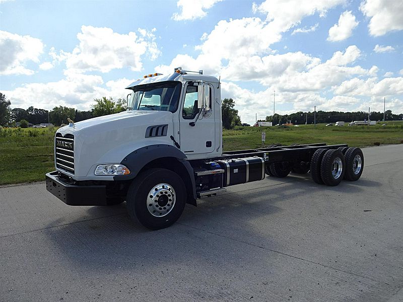 2023 Mack Granite GR64B (For Sale) | Cab & Chassis | #PM037762