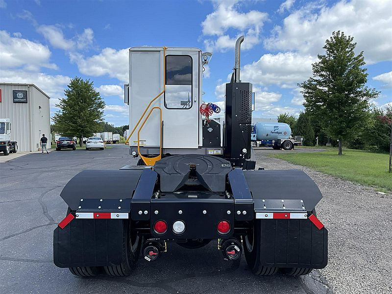 2023 Ottawa T2 (For Sale) | Yard Spotter | #R70194