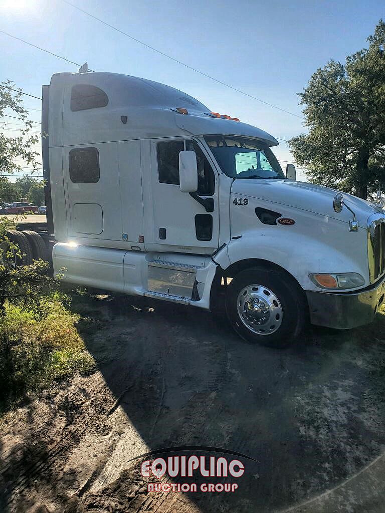 2005 Peterbilt 387 For Sale | Sleeper Truck | #JM875953