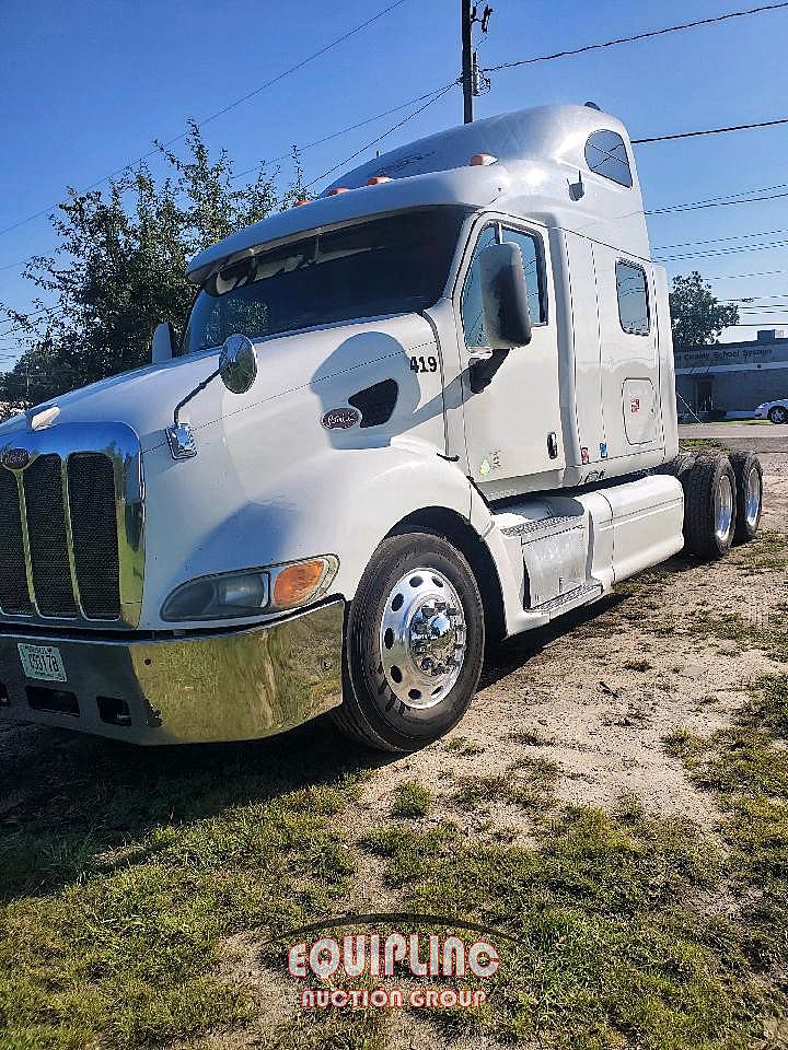 2005 Peterbilt 387 For Sale | Sleeper Truck | #JM875953