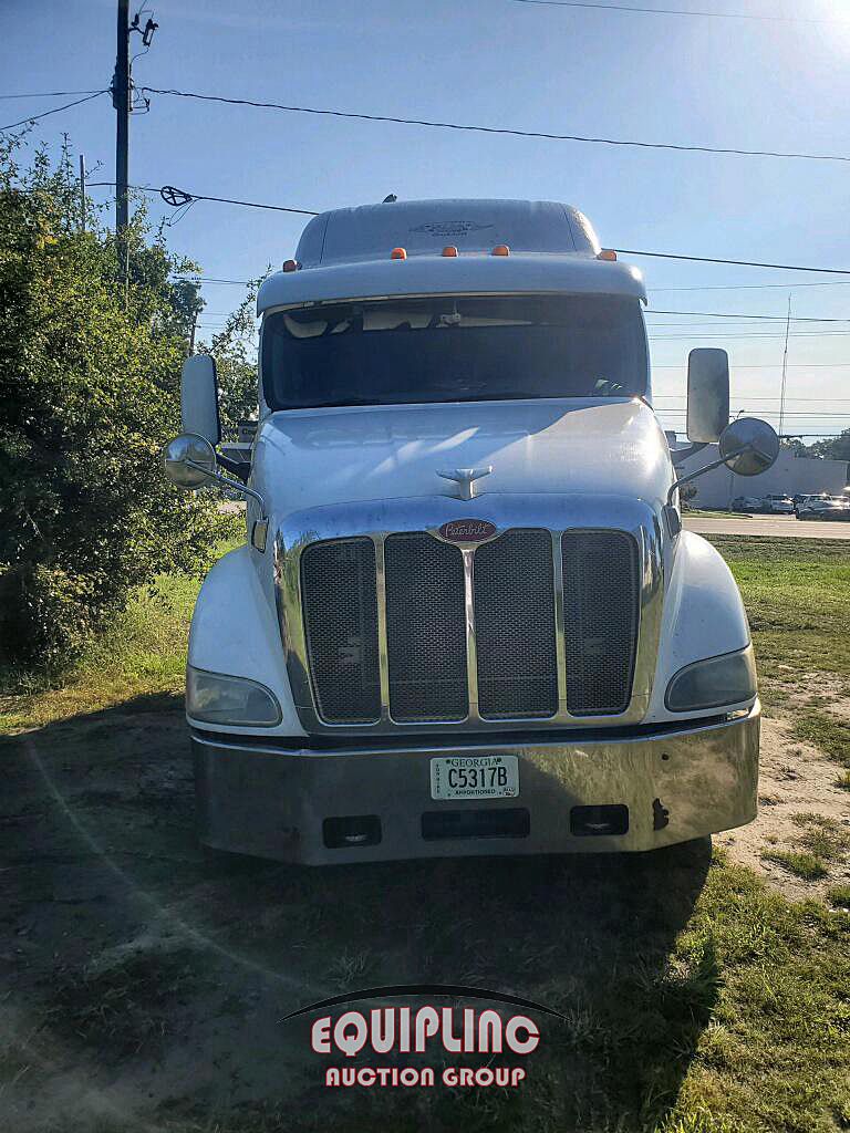 2005 Peterbilt 387 For Sale | Sleeper Truck | #JM875953
