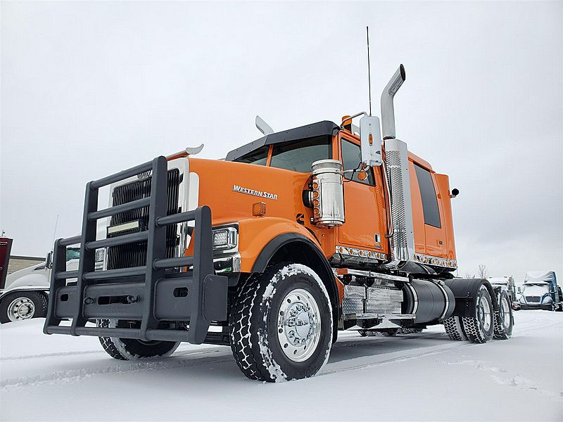 2016 Western Star 4900FA (For Sale) | 68" Sleeper | #9164567