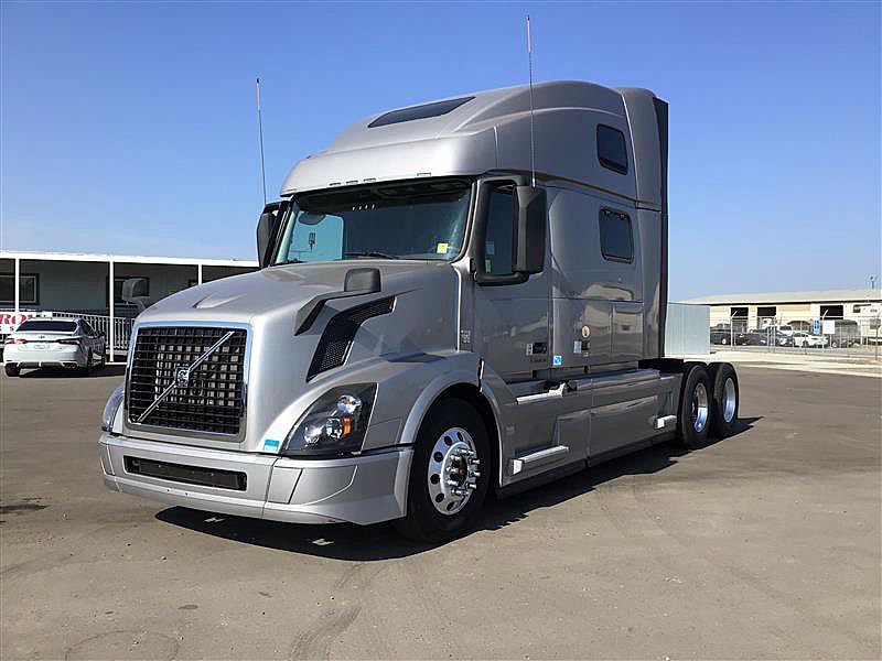 2018 Volvo VNL 780 For Sale | 77" Sleeper | #256320