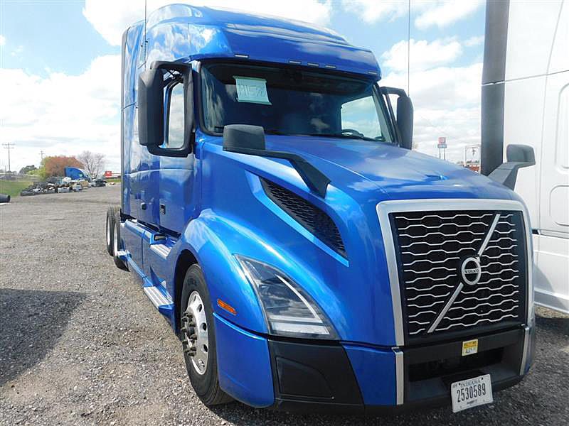 2019 Volvo VNL760 (For Sale) | 61" Sleeper | #256285
