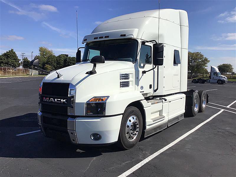 2019 Mack ANTHEM (For Sale) | 70" Sleeper | #256298