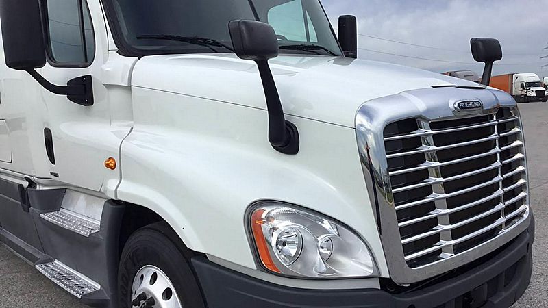 2018 Freightliner Cascadia For Sale | 72" Sleeper | #64624