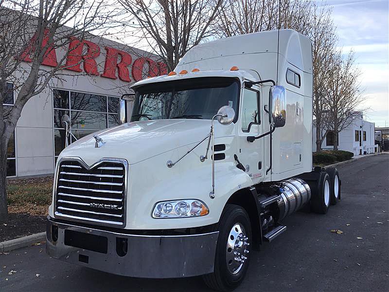 2018 Mack CXU613 (For Sale) | 70" Sleeper | #256379