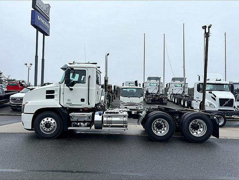 2024 Mack Anthem AN64T (For Sale) | Day Cab | #NJ-12373