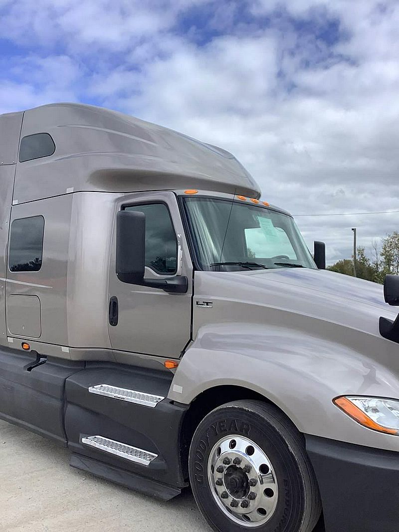 2018 International LT (For Sale) | 73" Sleeper | #66455