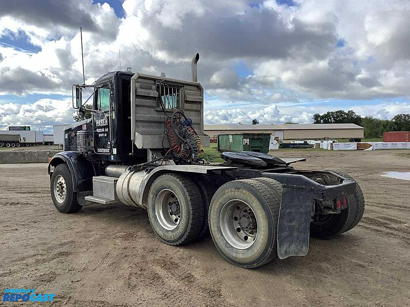 2000 Peterbilt 357 For Sale | Day Cab | #12011 (1011)