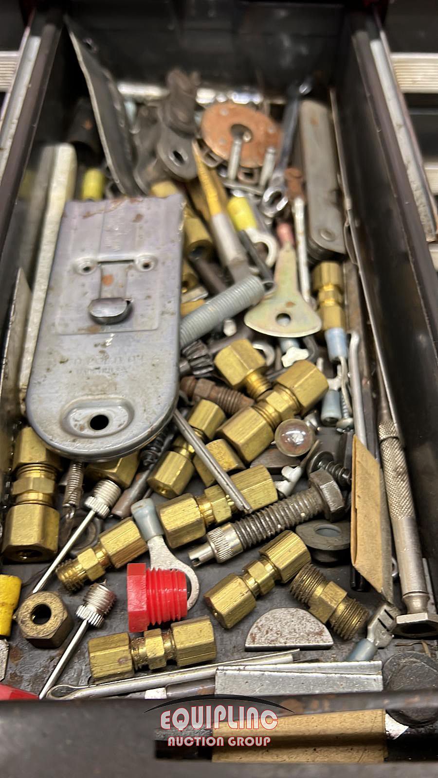 CRAFTMAN TOOL BOX - WITH TOOLS For Sale | Misc Equipment | #TKBOX158