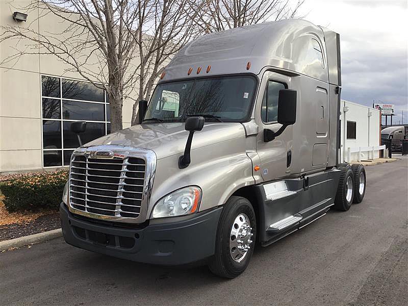 2017 Freightliner CASCADIA EVOLUTION (For Sale) | 72" Sleeper | #256667