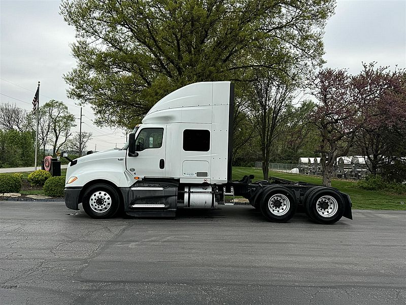 2018 International LT For Sale | 60" Sleeper | # 266588