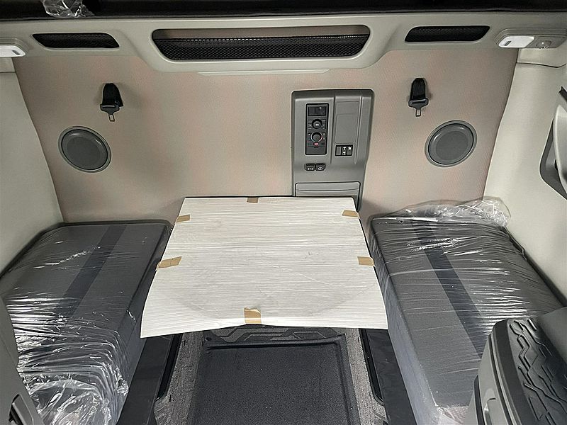 2024 Volvo VNL 760 (For Sale) | 70" Sleeper | #YV-1070