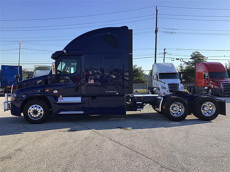 2018 Freightliner CASCADIA EVOLUTION (For Sale) | 72" Sleeper | #256719