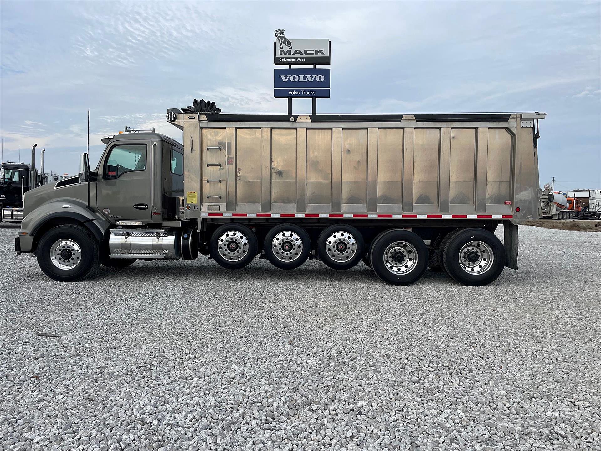 2022 Kenworth T880 For Sale | Dump Truck | #5669