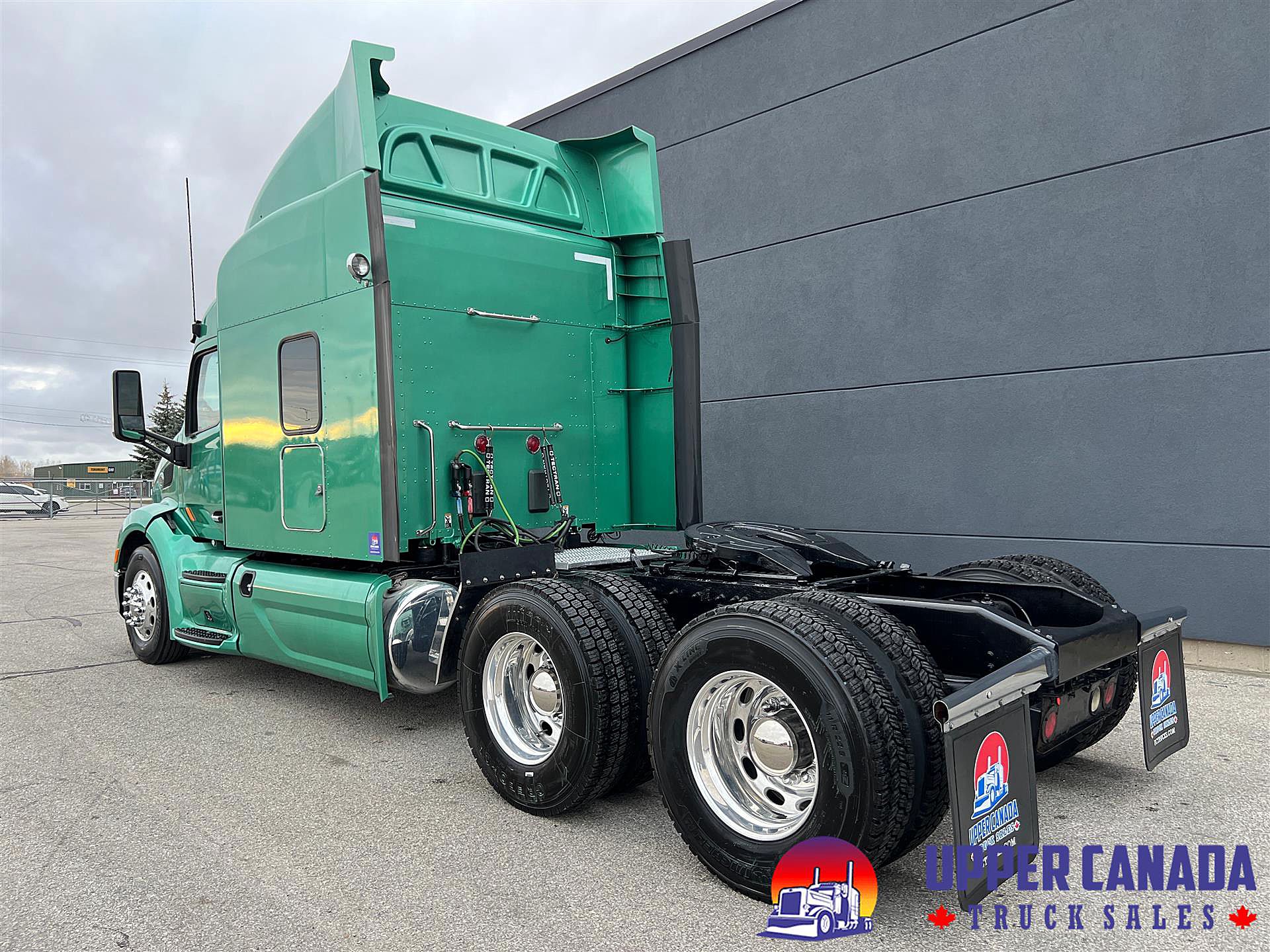 2018 Peterbilt 579 For Sale | 80" Sleeper | #3184591